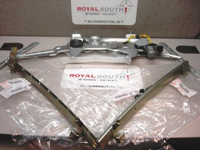 Toyota Sequoia 2005 - 2007 Rear Back Window Motor Regulator Set Genuine ...