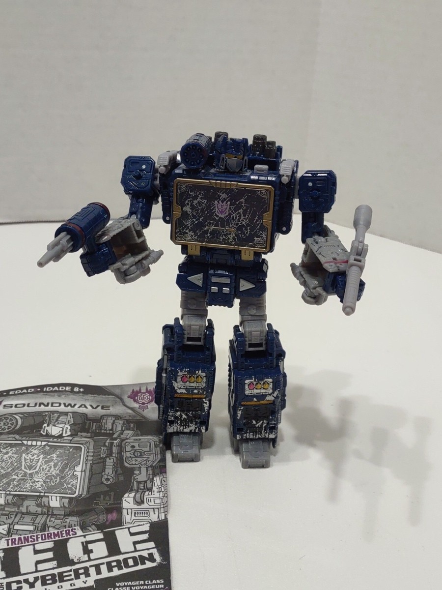 Transformers War For Cybertron Soundwave