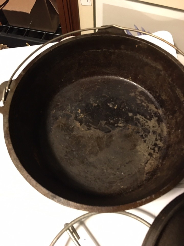 WENZEL 1887 Cast Iron Dutch Oven Roaster Camping w/ Lid Bail Handle 12 ...