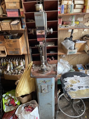 Cutting & Finishing Machines - Shoe Machine