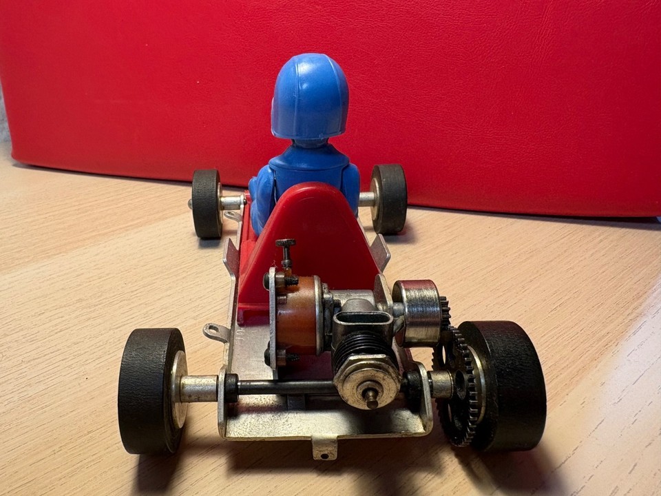 Vintage Herkimer OK Cub Tether Go-Kart Blue Driver Red Seat Aluminum ...