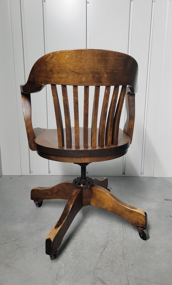 ANTIQUE WOOD OFFICE CHAIR arm side banker desk courthouse lawyer SWIVEL ...