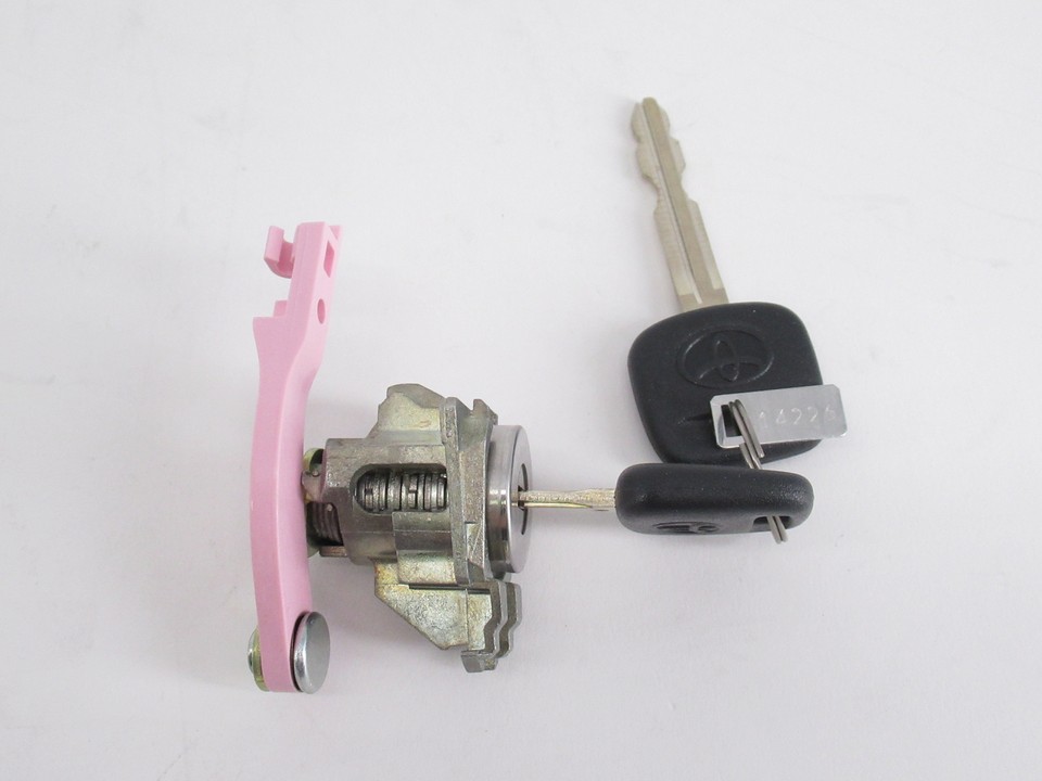 Genuine OEM Toyota 69052-42100 Driver Front Lock Cylinder Set 2001-2005 ...