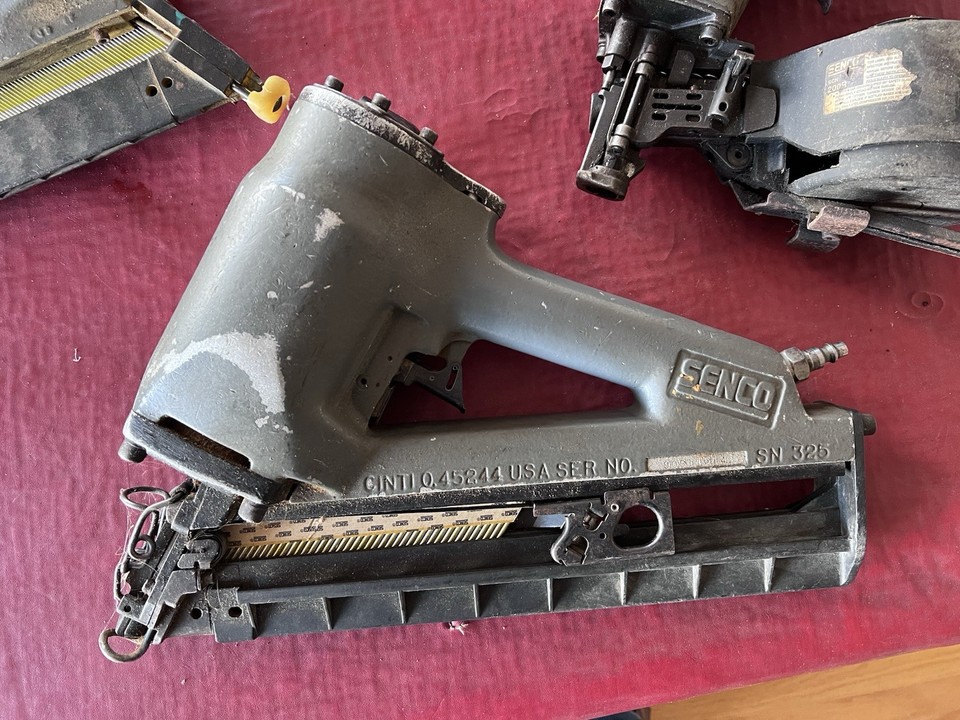 SENCO PNEUMATIC COIL ROOFING NAIL GUN Working Lot Sn 325 200r Sfntt ...