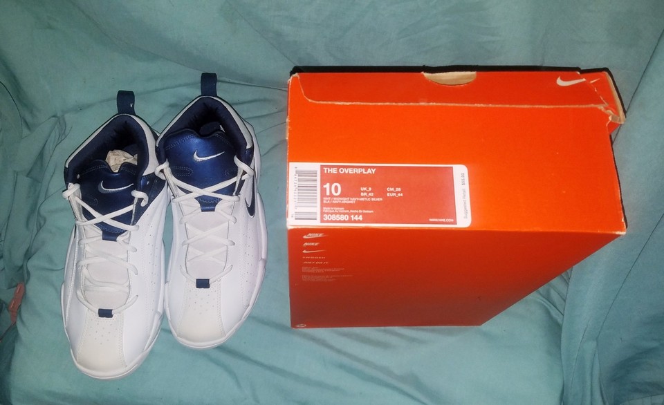 Authentic Vintage Nike The Overplay Mens Size 10 New Condition w ...