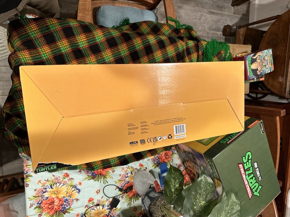 NECA Teenage Mutant Ninja Turtles Donatello's Lab Diorama BOX ONLY | eBay