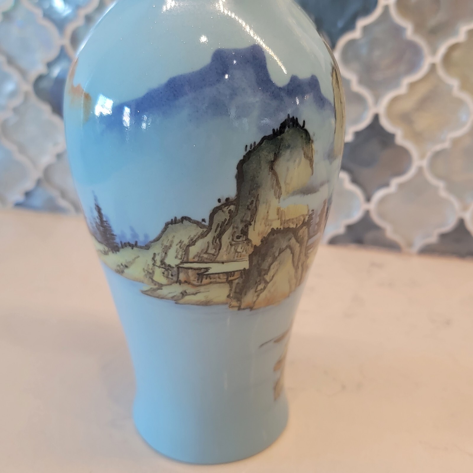1950's Taiwanese Republic of China (ROC) Hand Painted porcelain ...