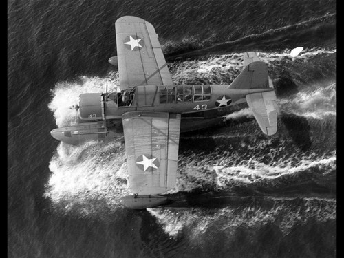 WW2 WWII Photo OS2U Kingfisher Scout Plane Recovery US Navy World War ...