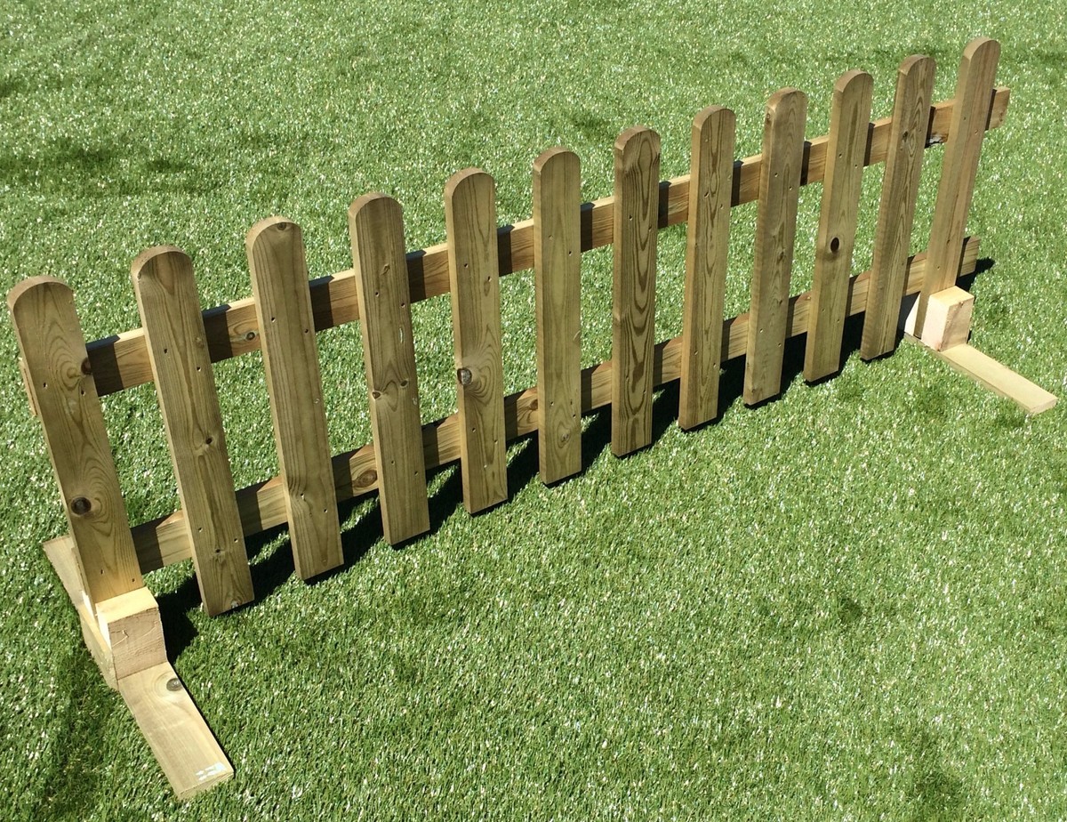 Standalone Picket Fence