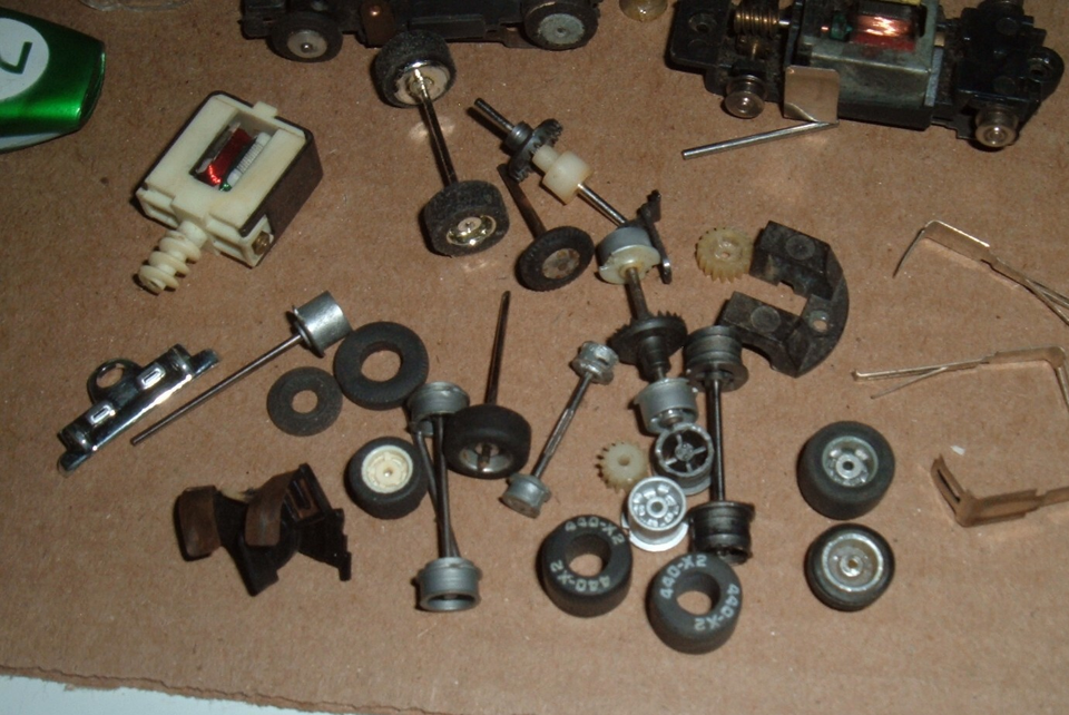 Original Vintage Tyco Pro, Tyco S, Lionel & Bachmann Slot Car Junk Lot ...