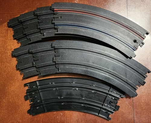 2 PC Aurora AFX Tomy 12" R Curve 1/8 CIRCLE HO Slot Car Tracks Radius ...