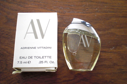 Adrienne Vittadini AV Perfume EDT Eau de Toilette Mini Box New .25 oz 7 ...
