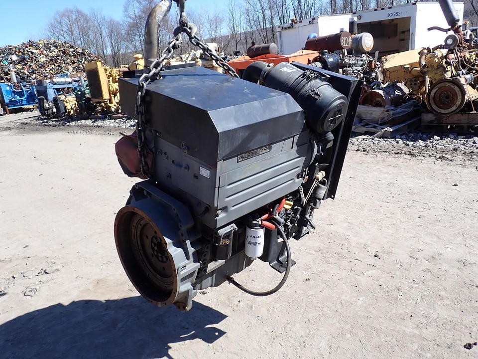 2012 Deutz D2011 L04I Diesel Engine RUNS STRONG! VIDEO! F4L2011 F4M2011 ...