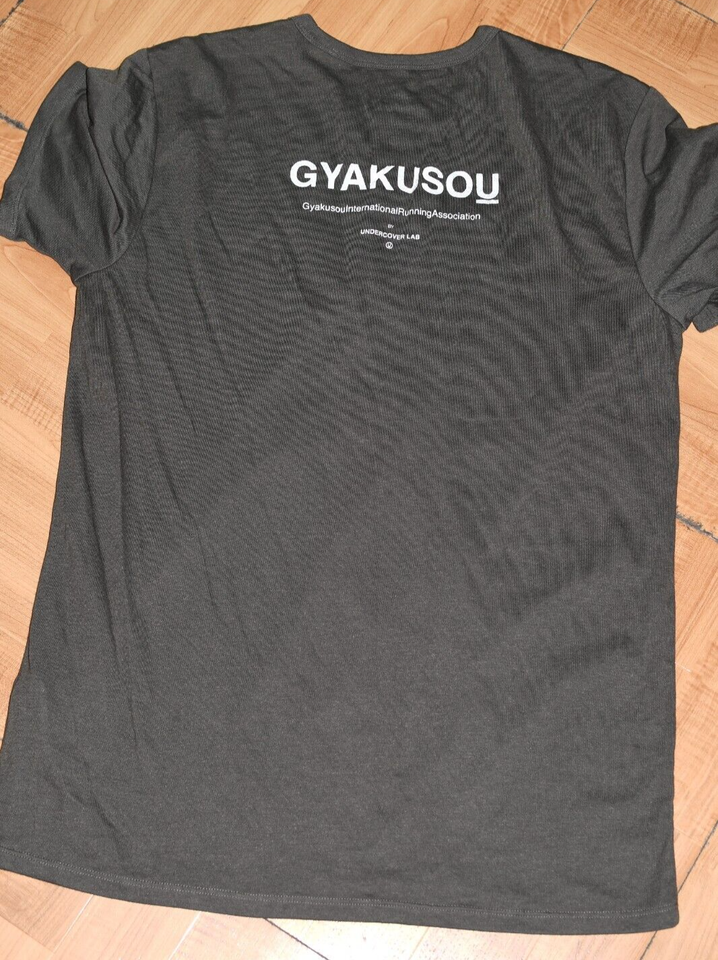 NIKE DRI-FIT GYAKUSOU EVIL RUNNING SHORT SLEEVE MEN'S RUNNING SHIRT ...