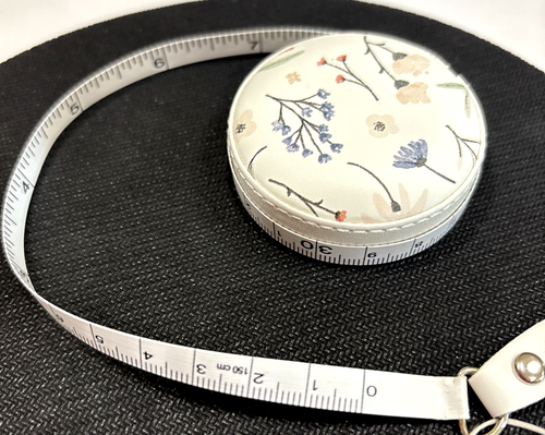Fiddlesticks Tape Measure Retractable Purse Size Padded 5Ft White ...