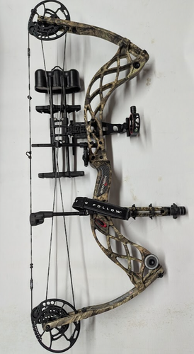LH Bowtech Carbon Zion Compound Bow left-handed 29/60 25.5-30.5" 50 ...