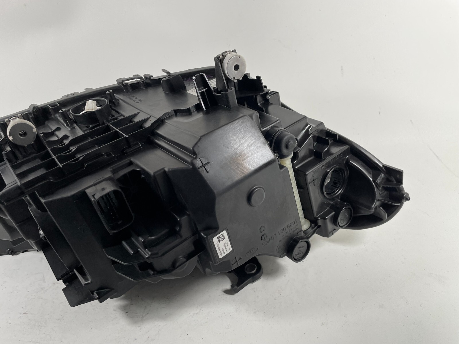 Left Headlight LED Headlamp 17-19 BMW 530i 63117214959 for sale online ...