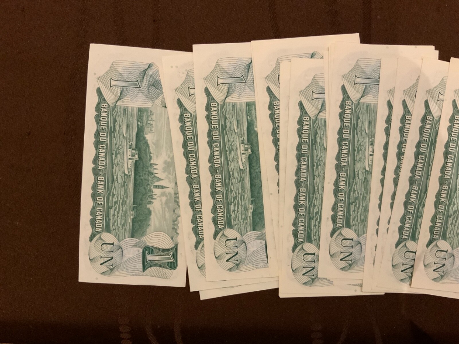 UNCIRCULATED LOT OF 22 CONSECUTIVE $1 Canada Bills 1973. | eBay