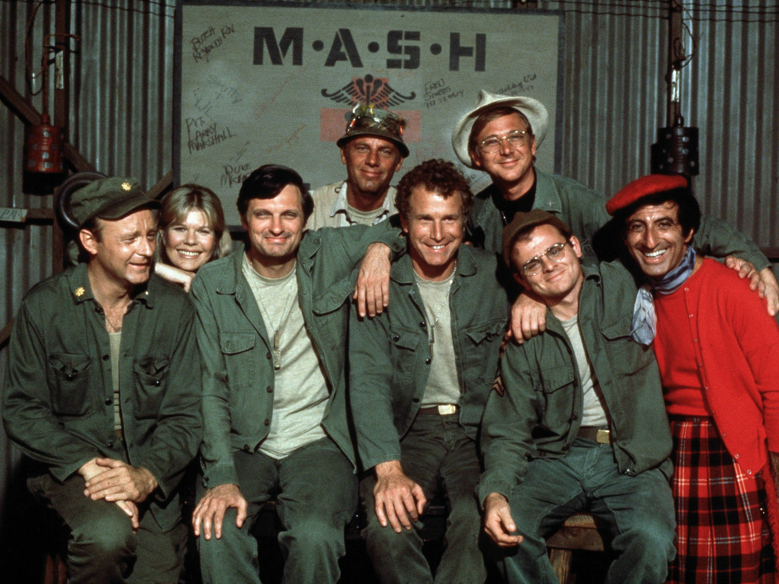 MASH TV Series POSTER 24 X 36 INCH AWESOME! | eBay