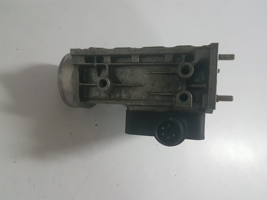 Bosch Mass Air Flow Sensor Meter MAF for BMW E30 E34 E36 13621734655 ...