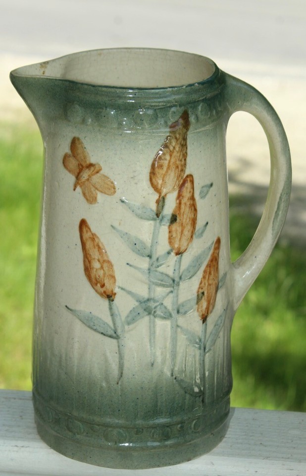 EARLY ROSEVILLE Pitcher GOLDEN ROD Butterfly LOT CD | eBay