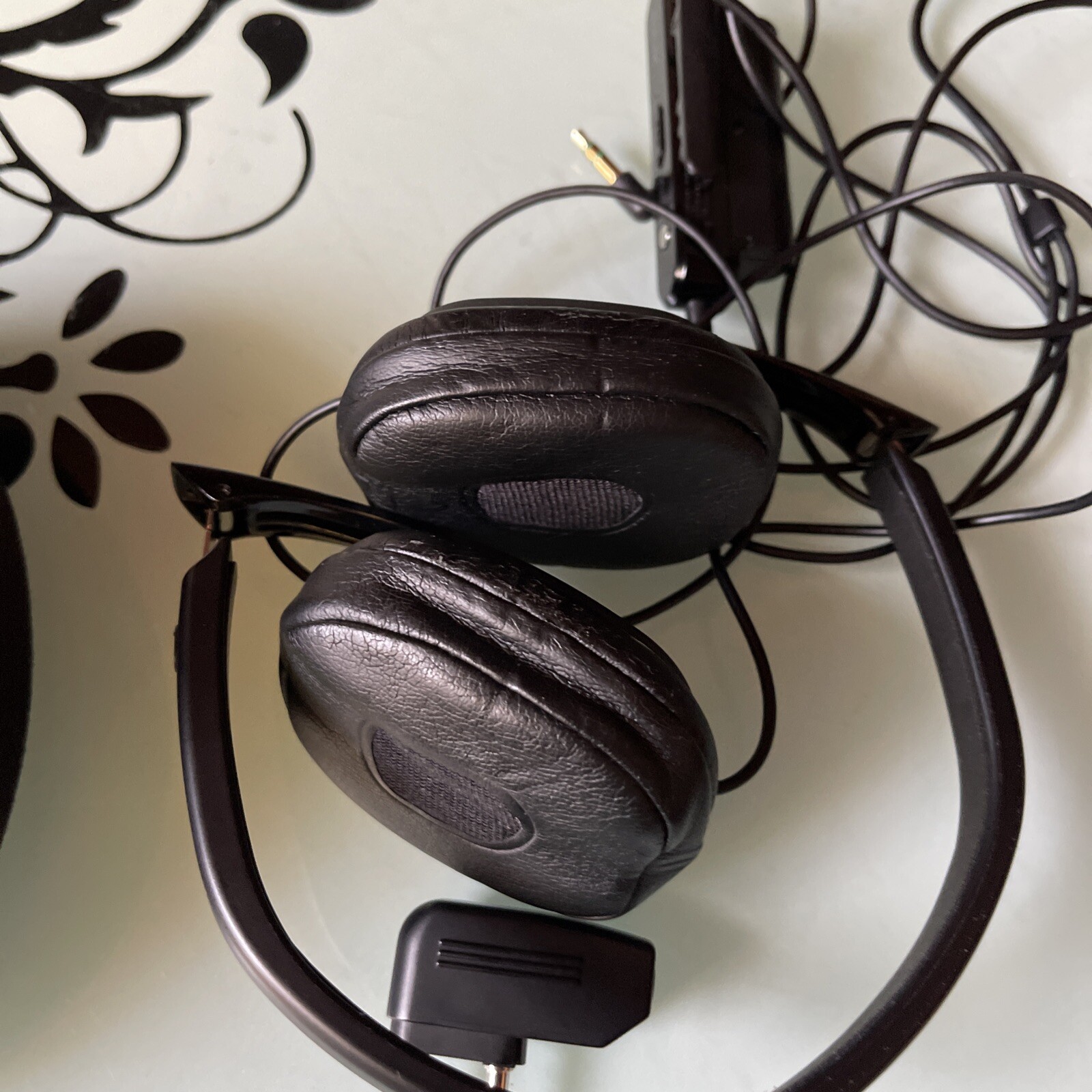 Sony MDR-NC40 Ultra Lightweight Noise Canceling Headphones Folding ...