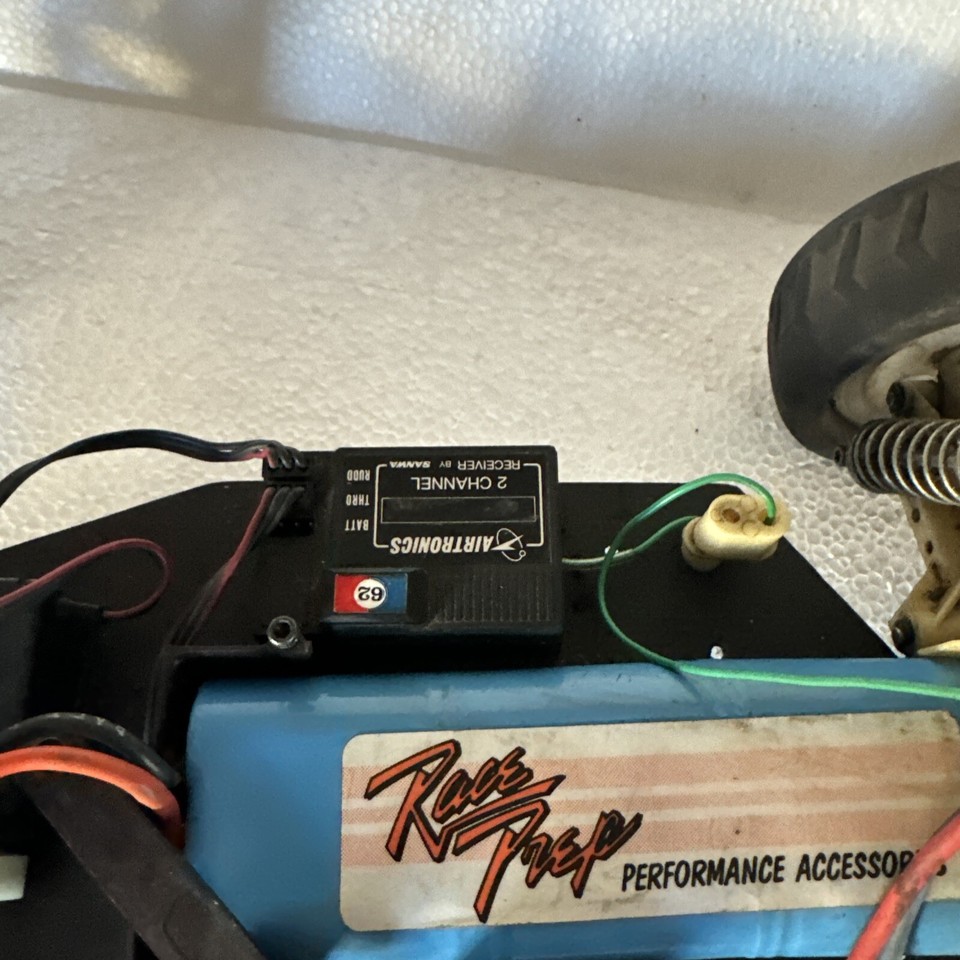 Vintage Team Associated RC10 car Shocks Composite Chassis Untested | eBay