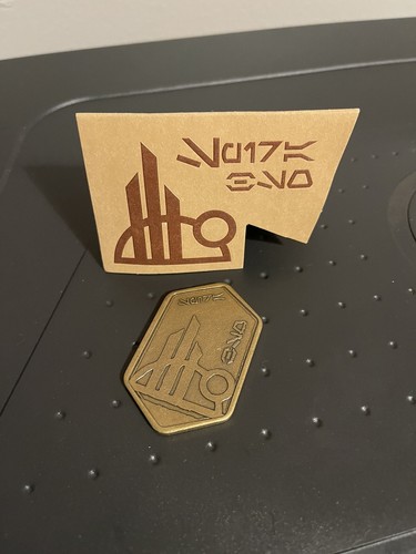 Disney World Star Wars Galaxy's Edge Batuuan Spira Coin Gold Gift Card ...