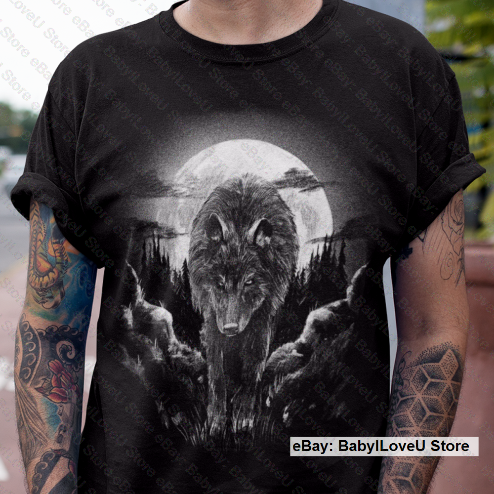 Vintage Wolf In the Moonlight Mens Cotton T-Shirt Wolf Moon Tee Artwork ...