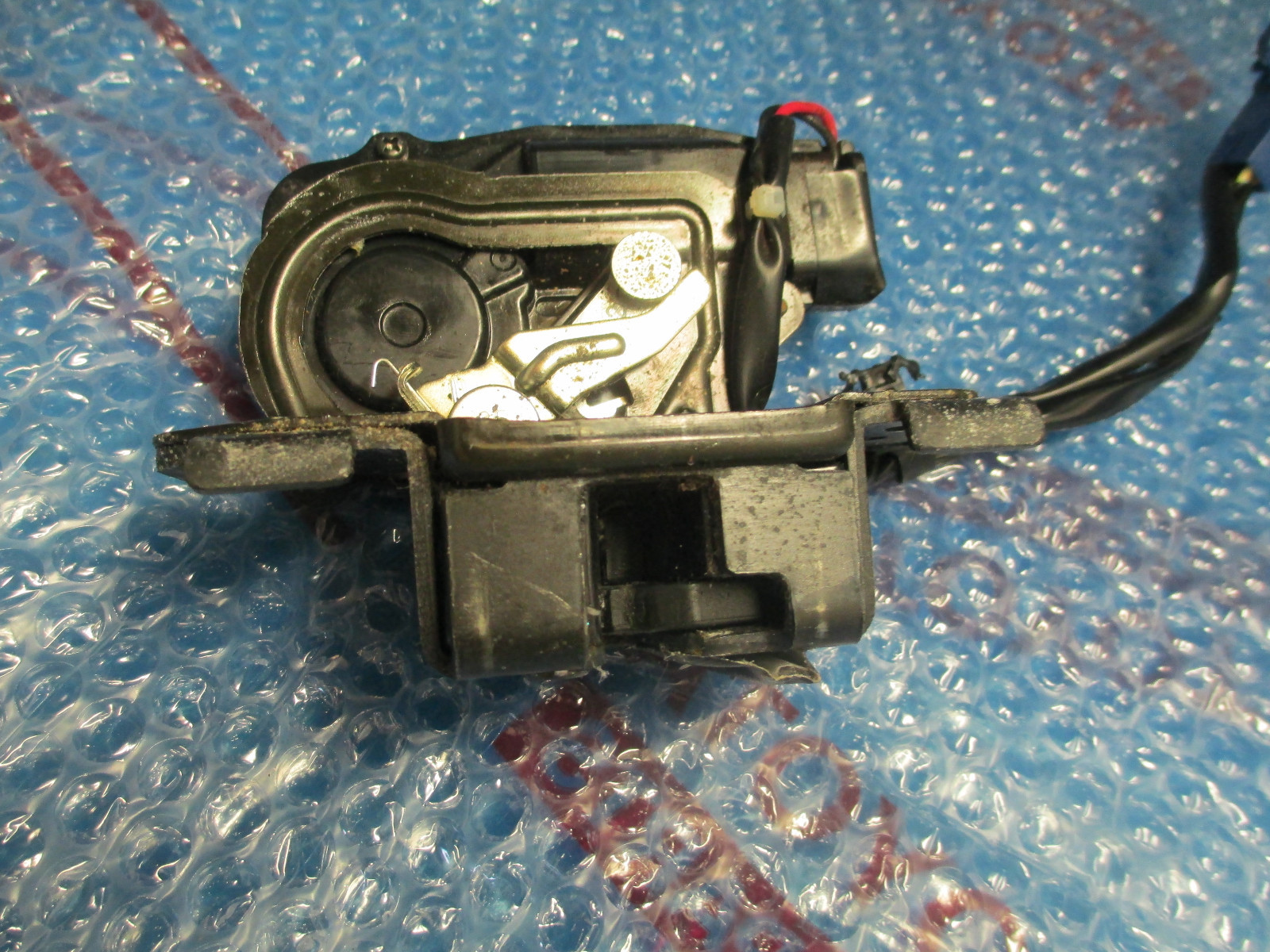 2004-2009 TOYOTA PRIUS REAR Trunk Hatch Lock Actuator Latch Tailgate ...