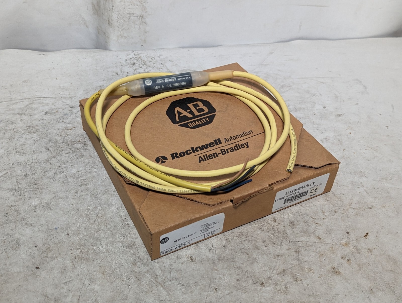 Allen-Bradley 1485D-A3C3-C Devicelink, sensor: 3-conductor 0.3-meter cable; netw | eBay
