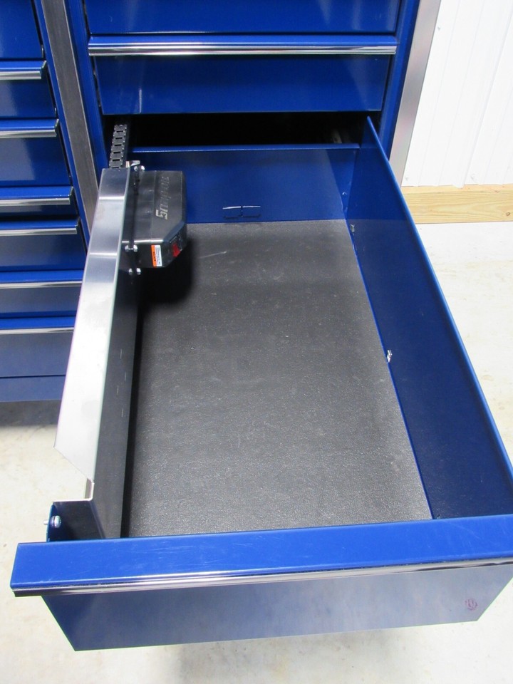 Snap On Midnight Blue KMP1023 72" Master Series Toolbox & Work Mat | eBay