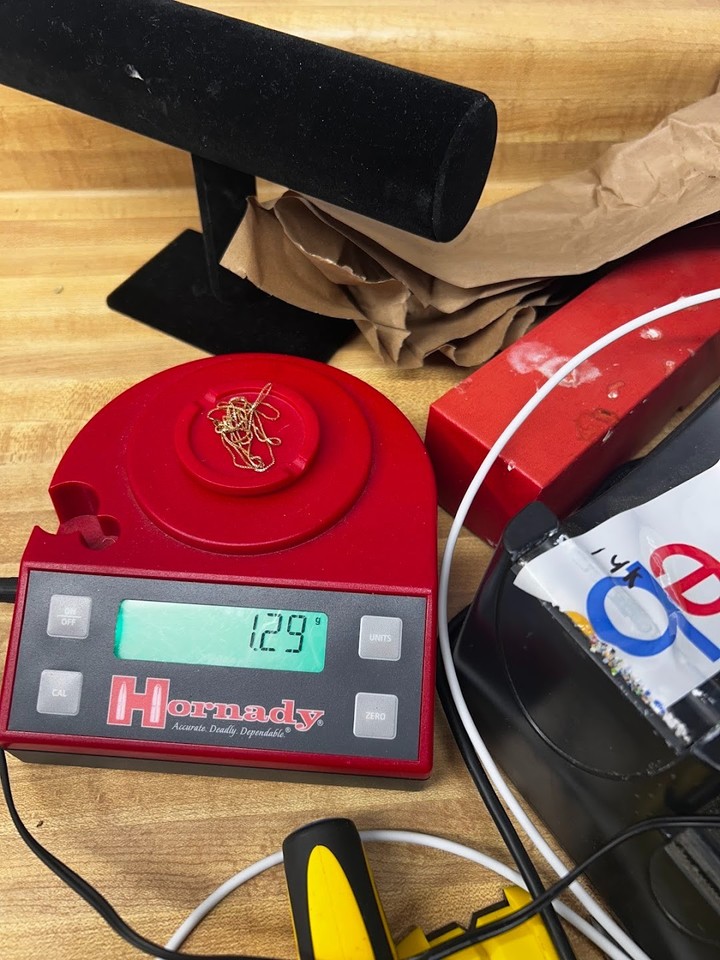 14kt Gold Small Block Chain Necklace 1.29 grams total weight 20" Estate ...