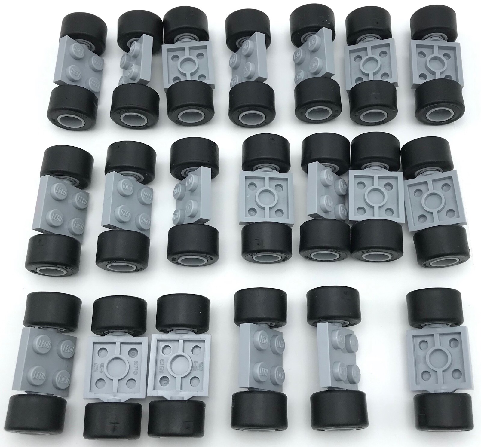 Lego 20 New Car Wheel Assembly with Rubber Tires City Truck Minifigure ...