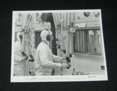 Originl GEORGE LUCAS THX 1138 NSS Periodical Press Kit Still #2 DUVALL ...