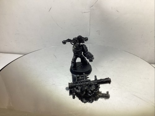 Warhammer 40k CHAOS SPACE MARINE W/ ROCKET LAUNCHER metal OOP CM9206 | eBay