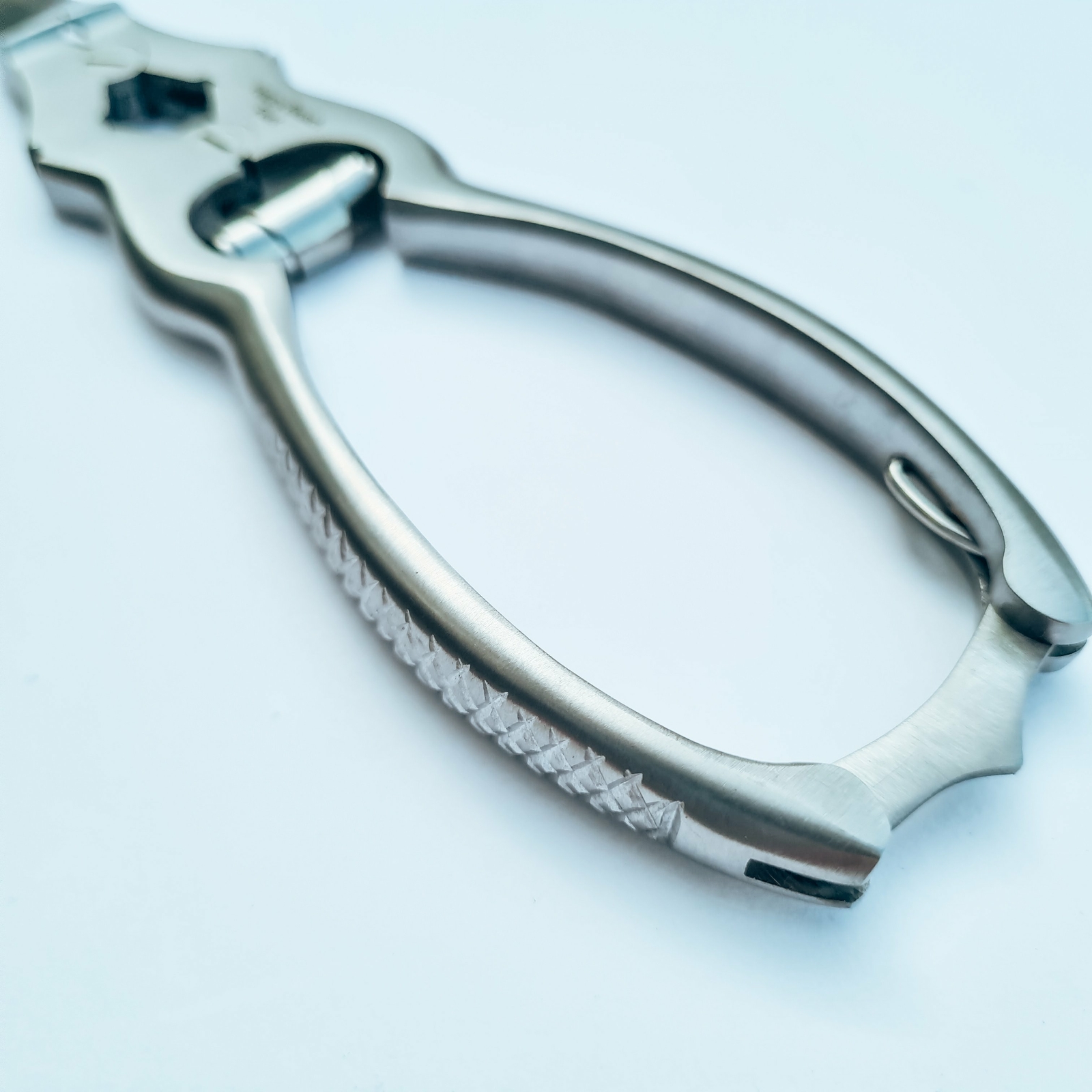 Nail Clippers / Nippers / Cutters - CANTILEVER - Engraved Handle - 15 ...