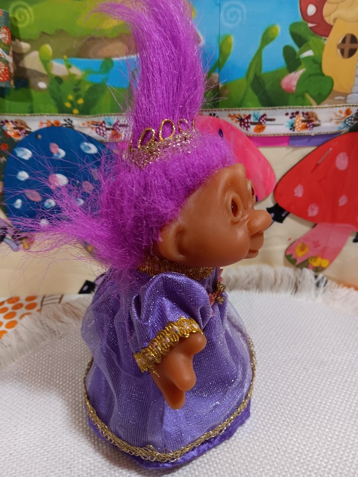 VINTAGE TROLL DOLL PRINCESS VIOLET TOTALLY TROLL FIGURE DOLL 2001!!! | eBay