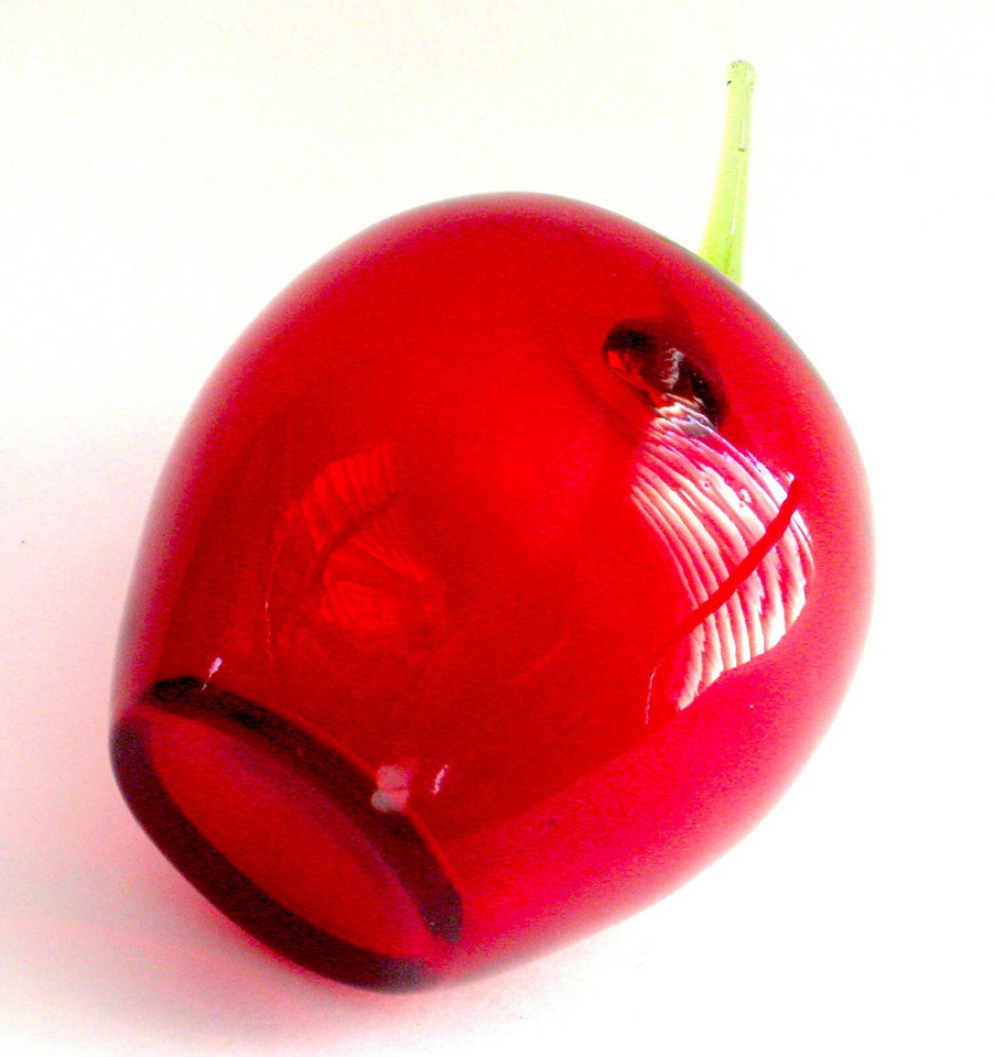VIKING glass HTF ruby red APPLE FRUIT paperweight 7295 hand made U.S.A ...