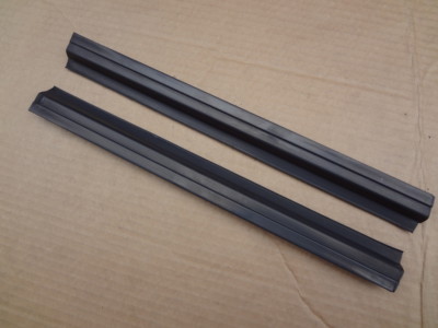 2003 - 2004 MUSTANG SVT COBRA 4.6 COUPE REAR WINDOW TRIM SKU# FF88 | eBay