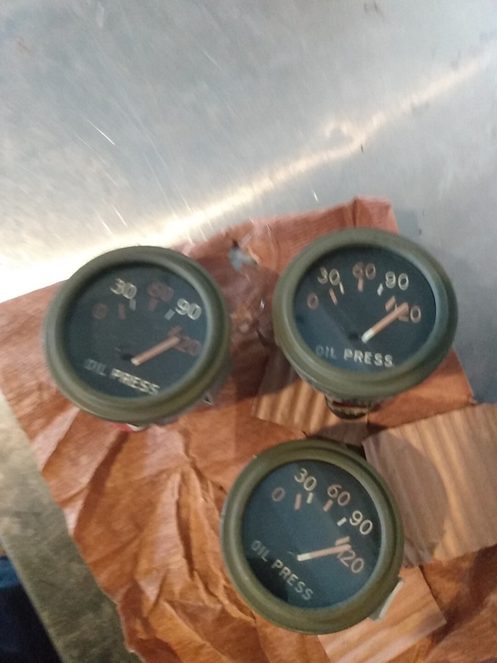 US Military Army Truck/Jeep/Humvee Oil Pressure Gauge 0-120 PSI NOS ...