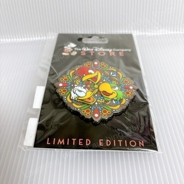 D23 limited DEC Three Knights pin badge LE300 DestinationD23 2025 ...