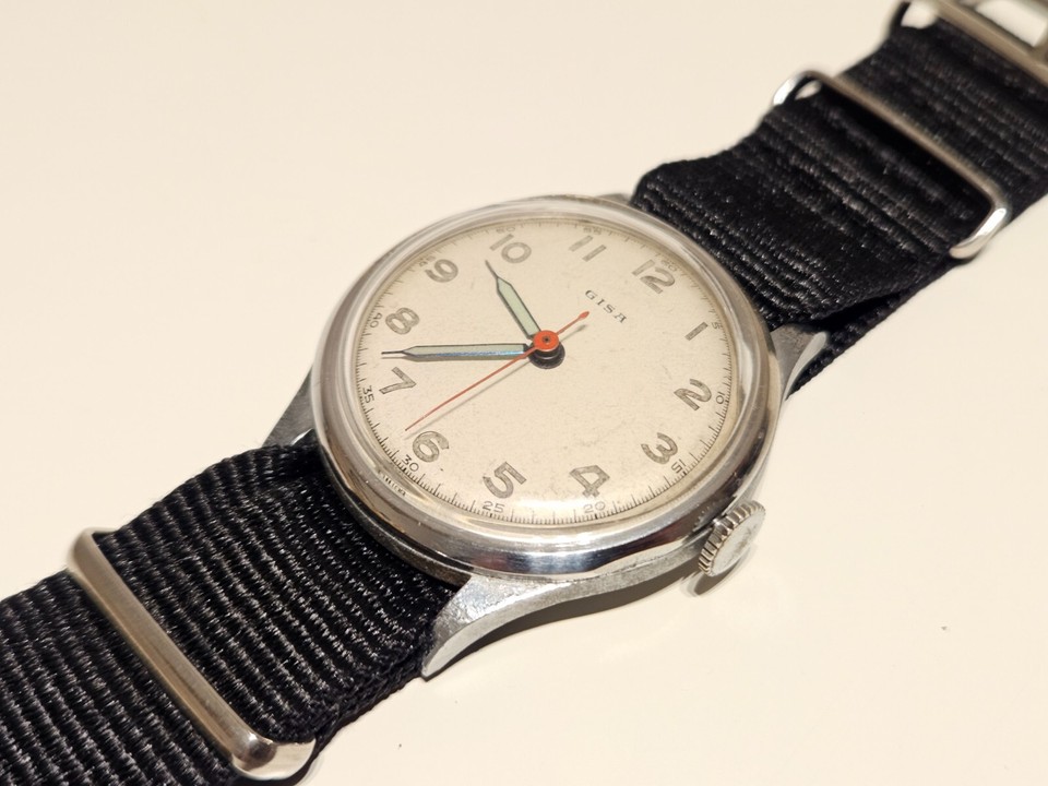 VINTAGE RARE WW2 ERA MILITARY STYLE 36mm SWISS MECHANICAL MEN'S WATCH ...