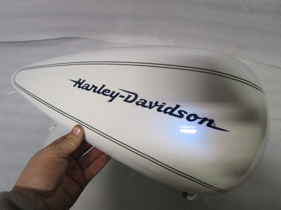 00-07 Harley Davidson FXSTD Softail Deuce Gas Tank GLACIER WHITE PEARL ...