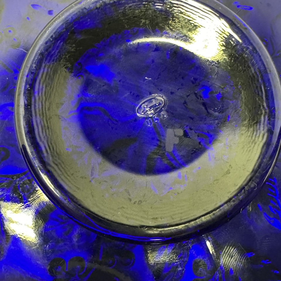 Pretty Cobalt FENTON Carnival Glass Holly Plate Electric Blue ...