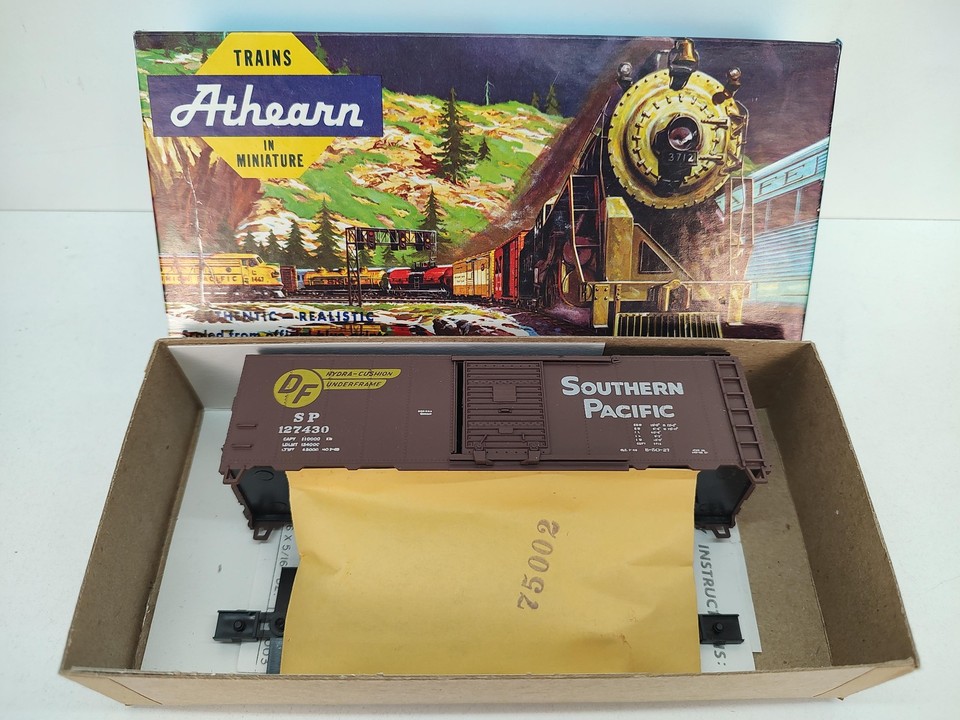 Vintage Athearn 1205 Southern Pacific 40' Box Car DF Hydra-Cushion ...