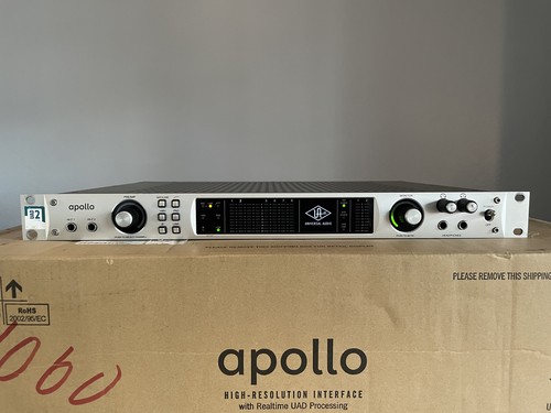 Universal Audio Apollo 8 Thunderbolt Audio Interface - Sliver ...
