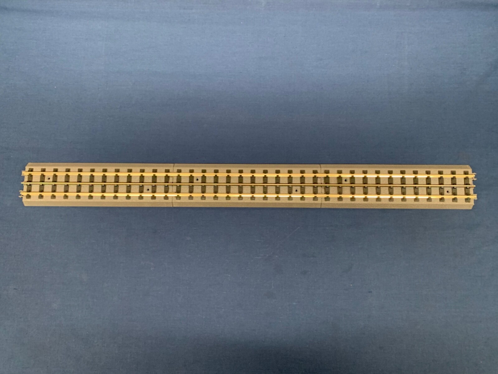 Mth Realtrax (Solid Rail) 30” Straight Track Section 40-1019 | eBay