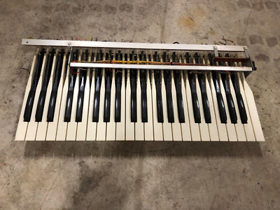 Vintage Thomas Organ Keys 44 Note 3.5 Octave Set! Measures 24in x 12in ...