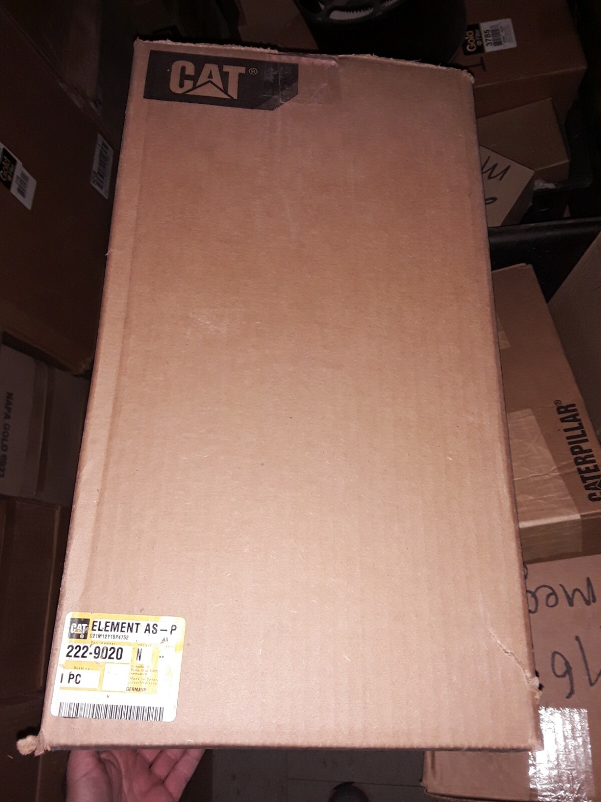 CATERPILLAR 2229020 - Air filter cross reference